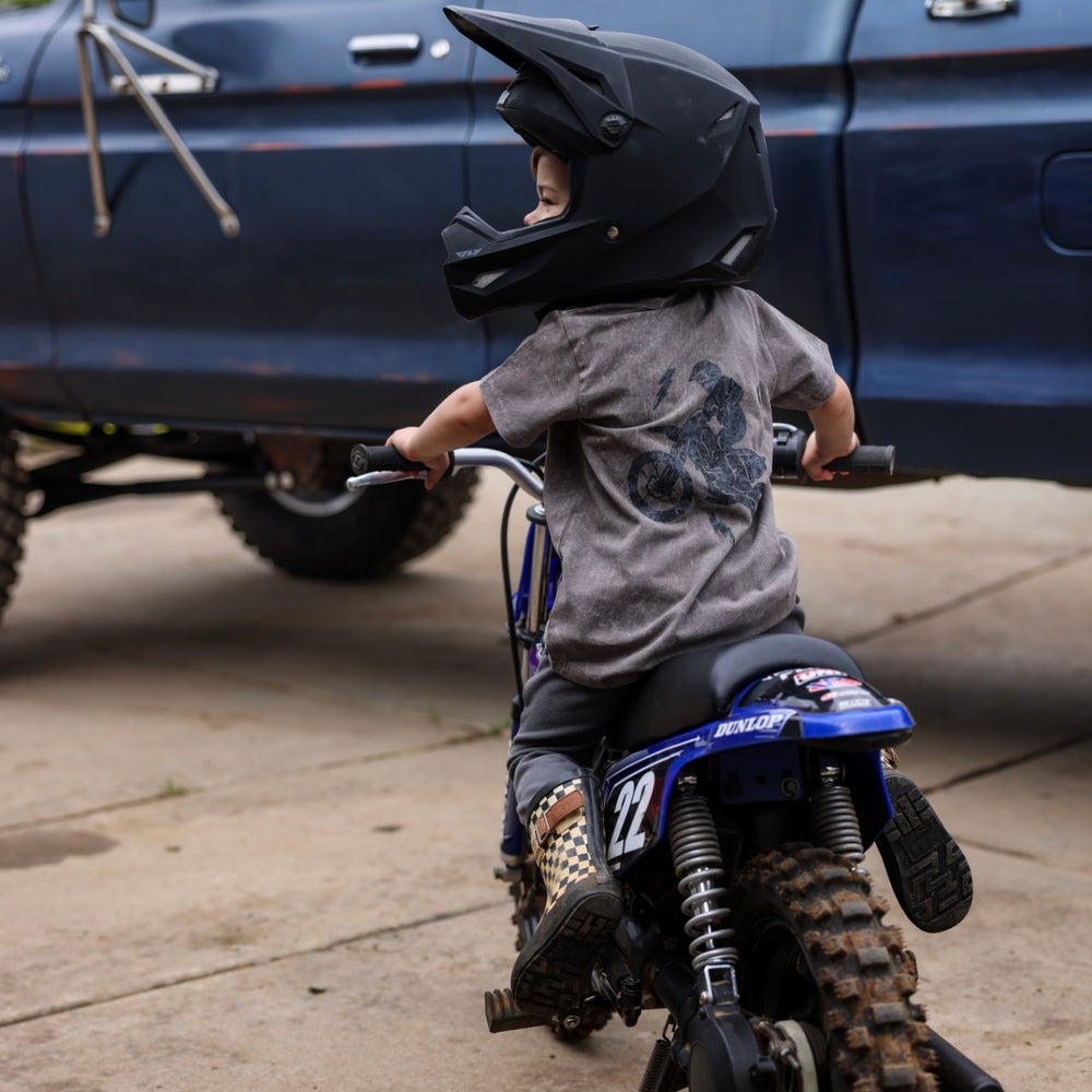 Modern Apparel for Rad Kids | Trendy Clothing - Young and Rad