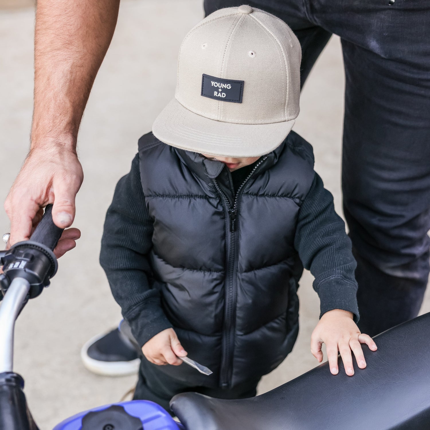 KHAKI SIGNATURE SNAPBACK – Young and Rad Co.